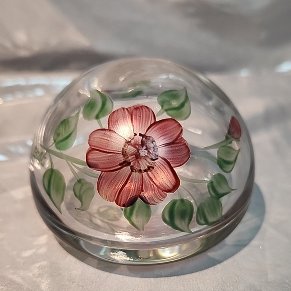 Orrefors Kostaboda | Accents | Orrefors Handpainted Linnea Glass ...